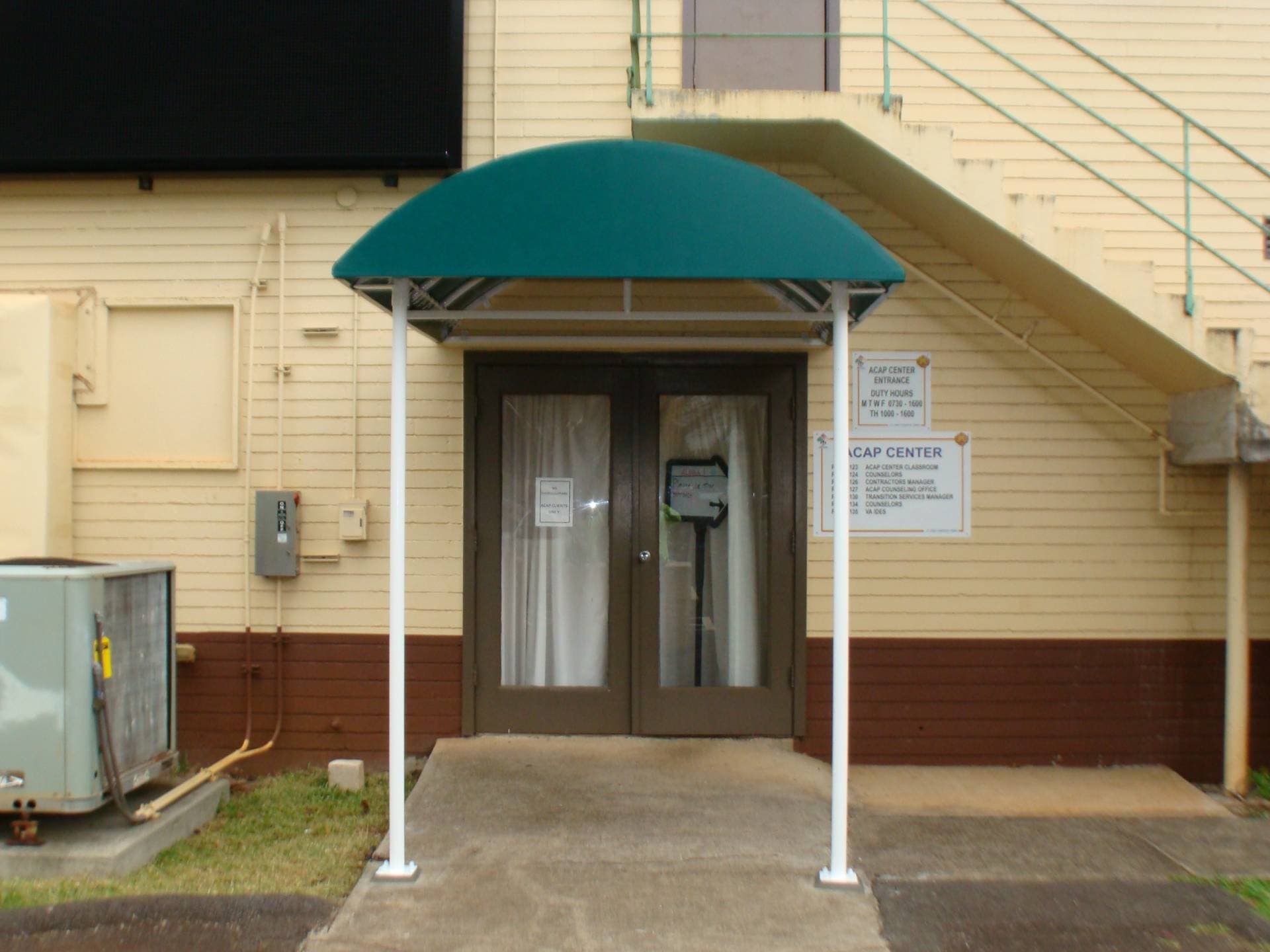 Ft. Shafter | Tropical J's