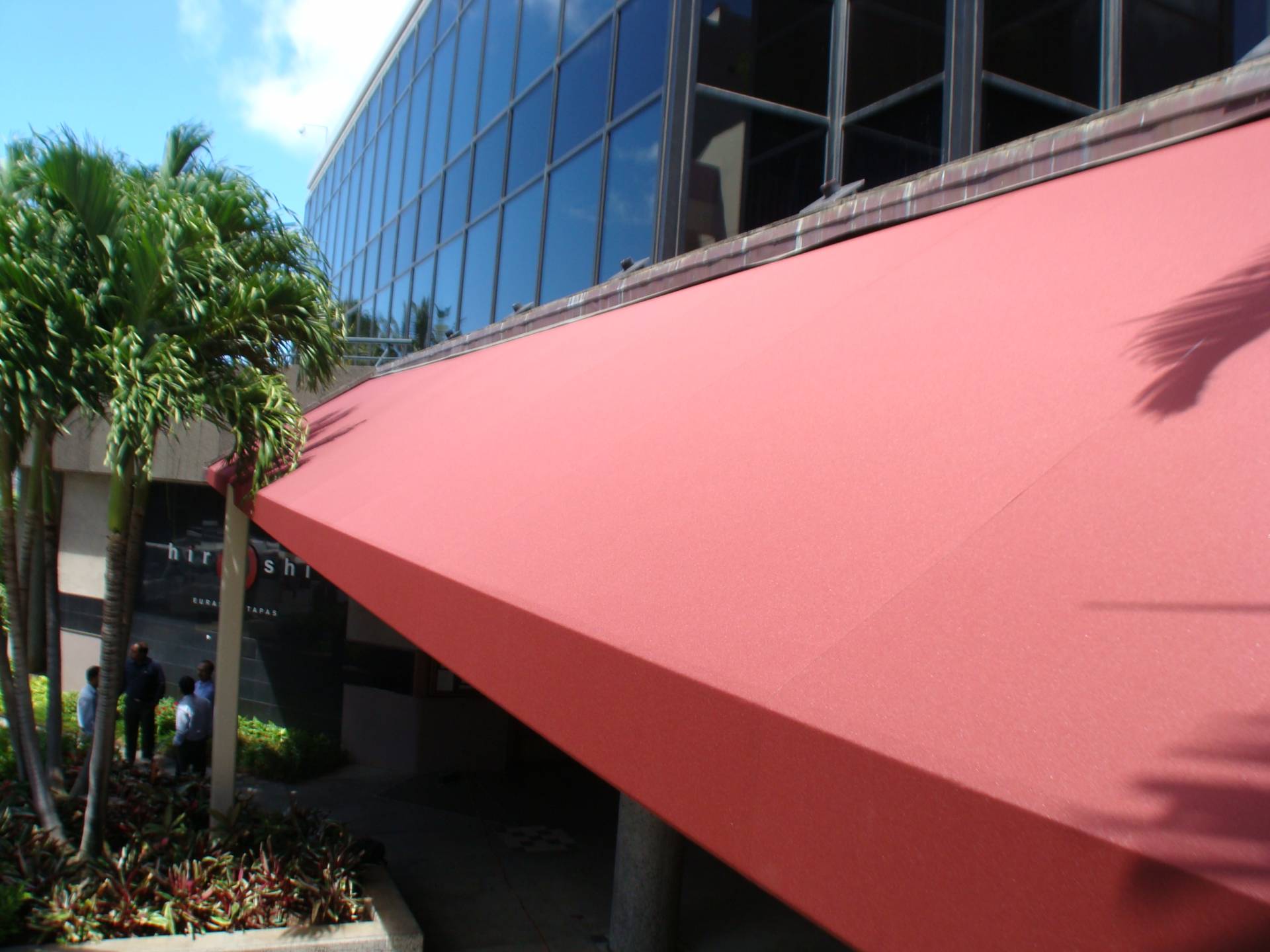 Restaurant Row – Tropical J's